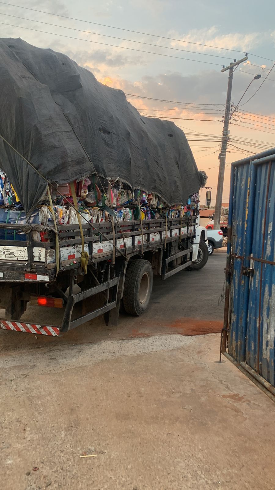 Compra e Venda de Plásticos em Geral | LM Plastic